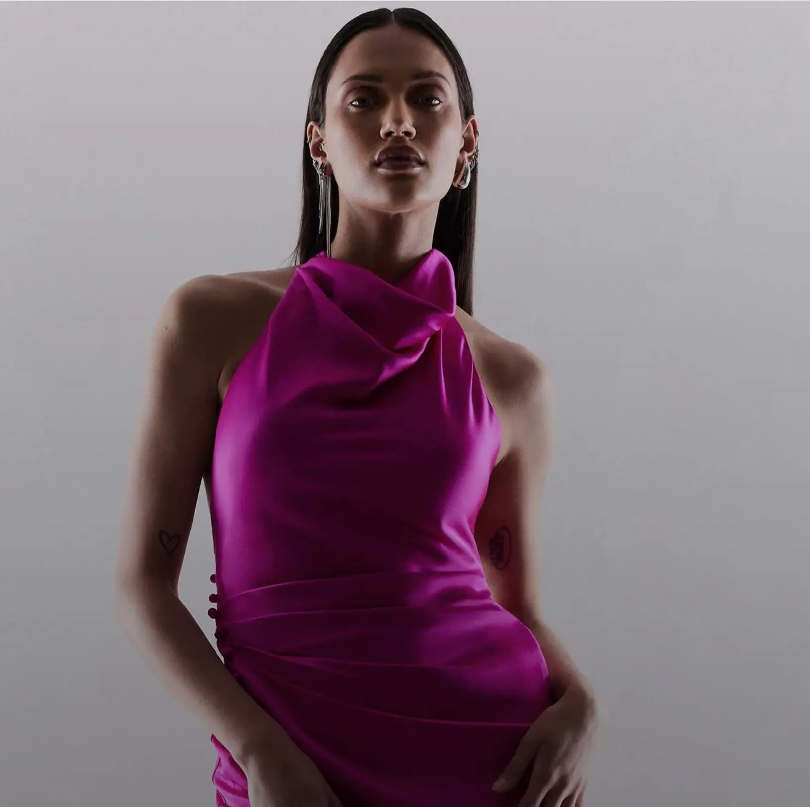 BCBGMAXAZRIA - BranDNA